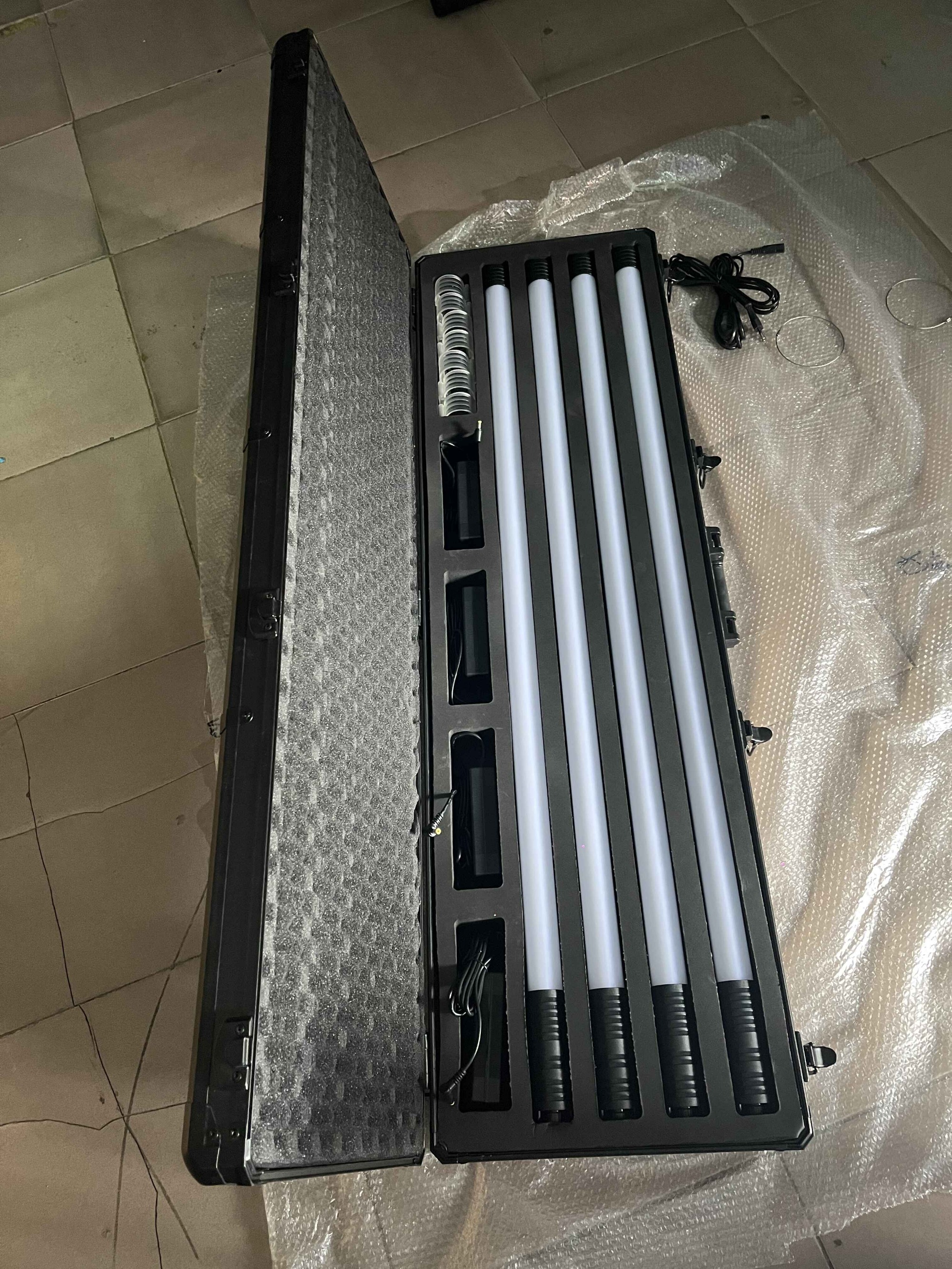 CHAMELEON4-4SET CHAMELEON LED RGB TUBE Light 4 SETS With Aluminum Case